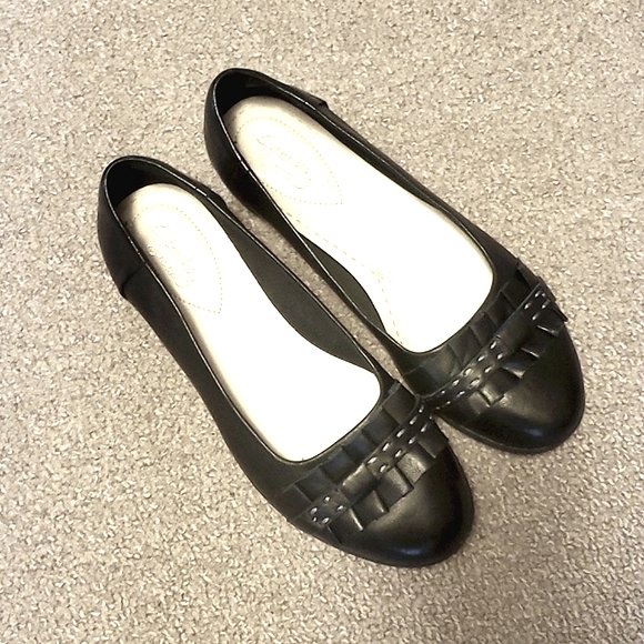 Clarks | Shoes | Clarks Somerset Black Leather Slipon Flats Loafers ...